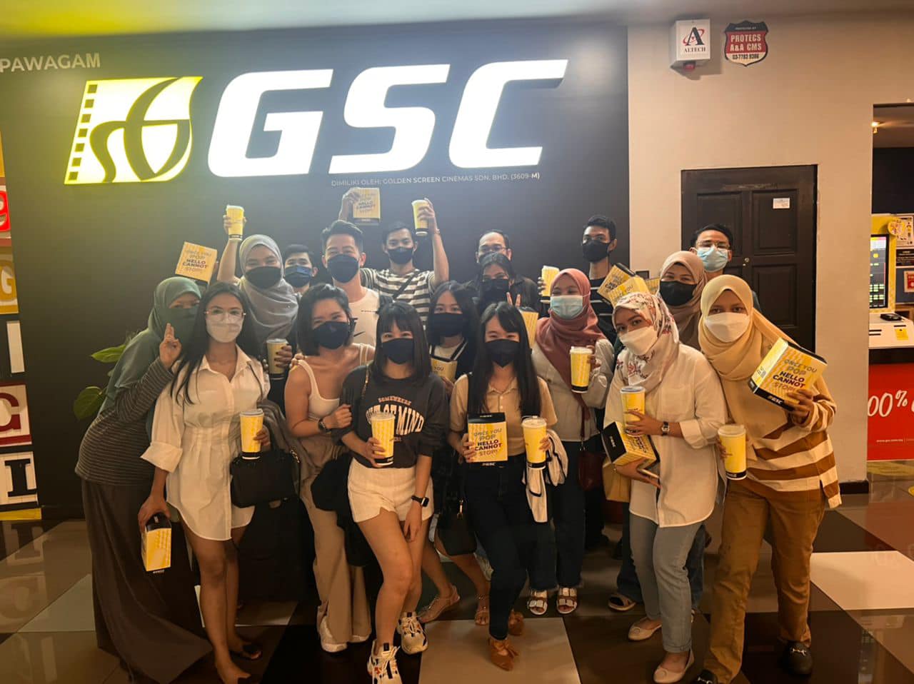 One Raffles Management Company Overview & Details - Maukerja