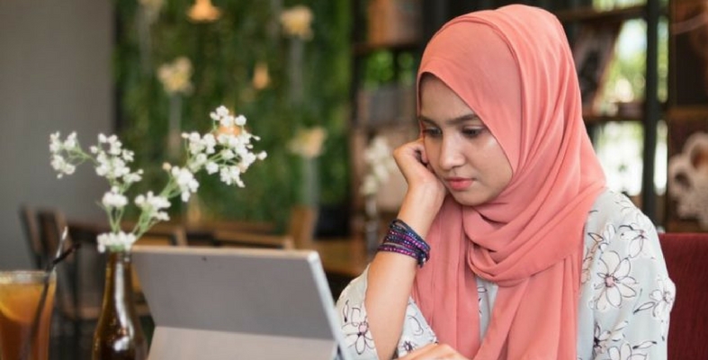 Tips Untuk Korang Yang Nak Buat Side Income Tanpa Perlu Berhenti Kerja